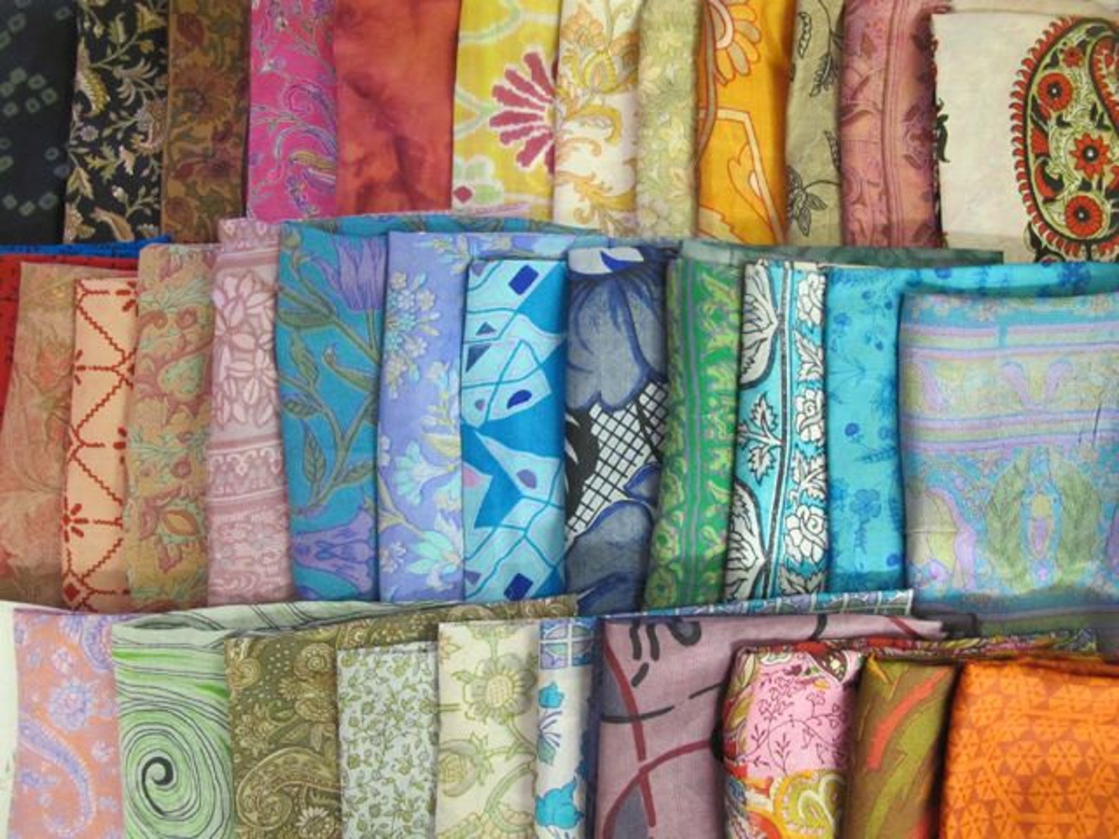 Surprise Bag of 20 Silk Remnants Fat Quarters - Etsy