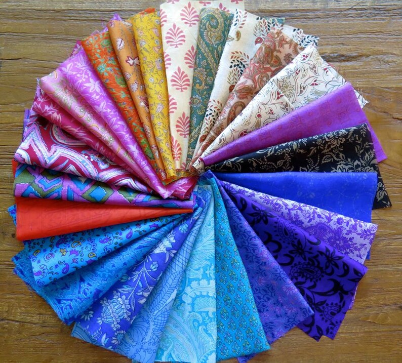 150 pieces of Silk remnants silk fabric scraps Vintage | Etsy