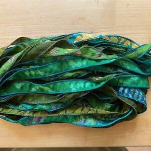 10 Green Silk Ribbons, Bracelet Ribbon, Jewelry Ribbon, S13 - Etsy