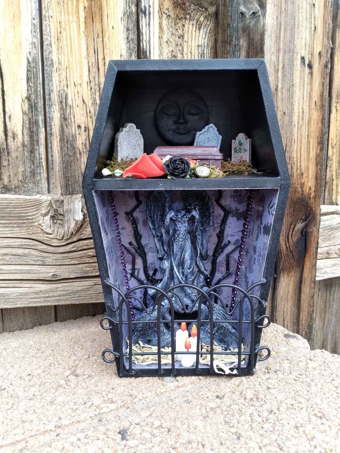 Death Box Shrine. Coffin Altar. Graveyard Nicho. Graveyard Scene ...
