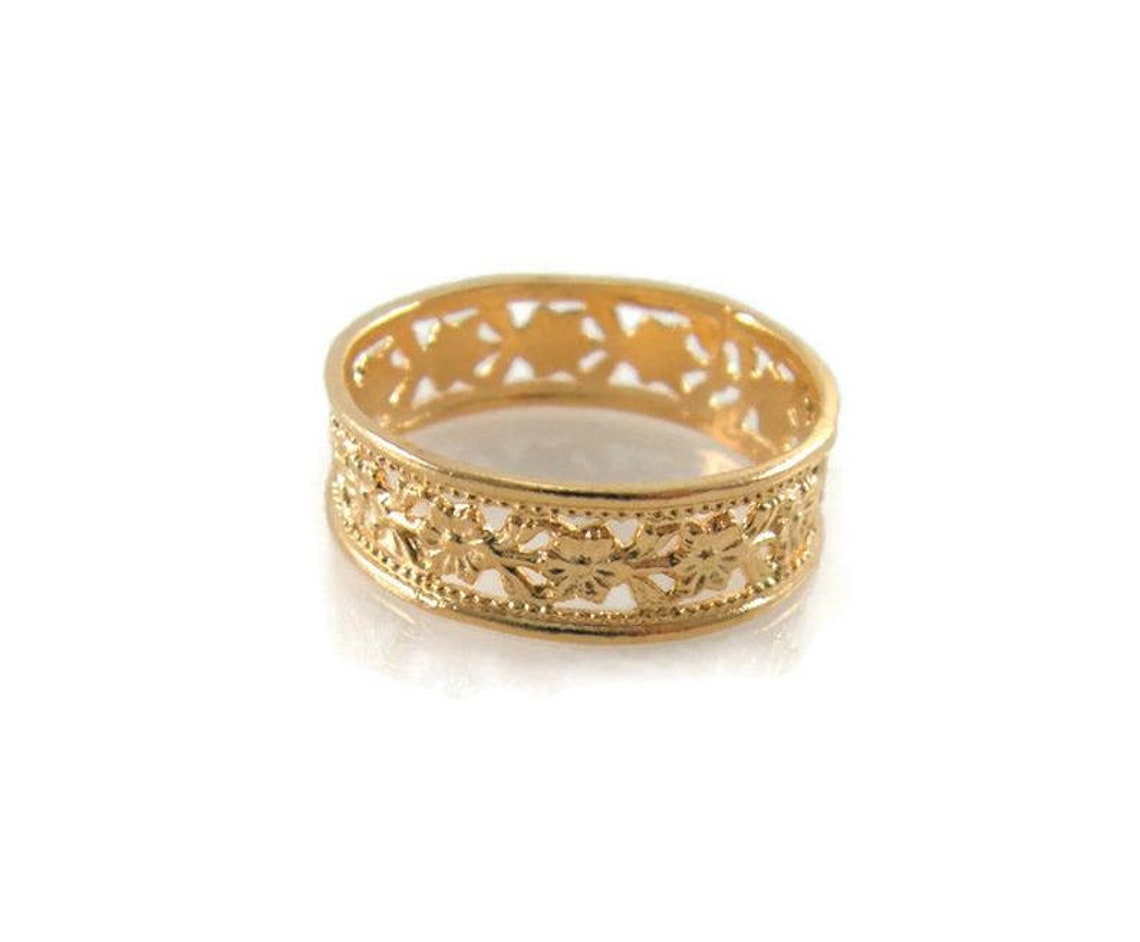 Classic Floral Gold Band. Dainty Gold Band. Texture Band. - Etsy