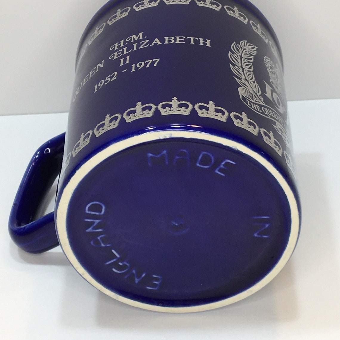 Queen Elizabeth Commemorative Mug From Queen Elizabeths - Etsy