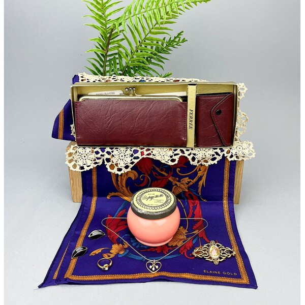 Avon Table Runner - Etsy