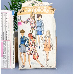 Sewing Pattern Pair | Vintage 70's Two Sewing Patterns, Simplicity 8694 ...