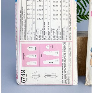 Sewing Pattern Pair | Vintage 70's Two Sewing Patterns, Simplicity 8694 ...