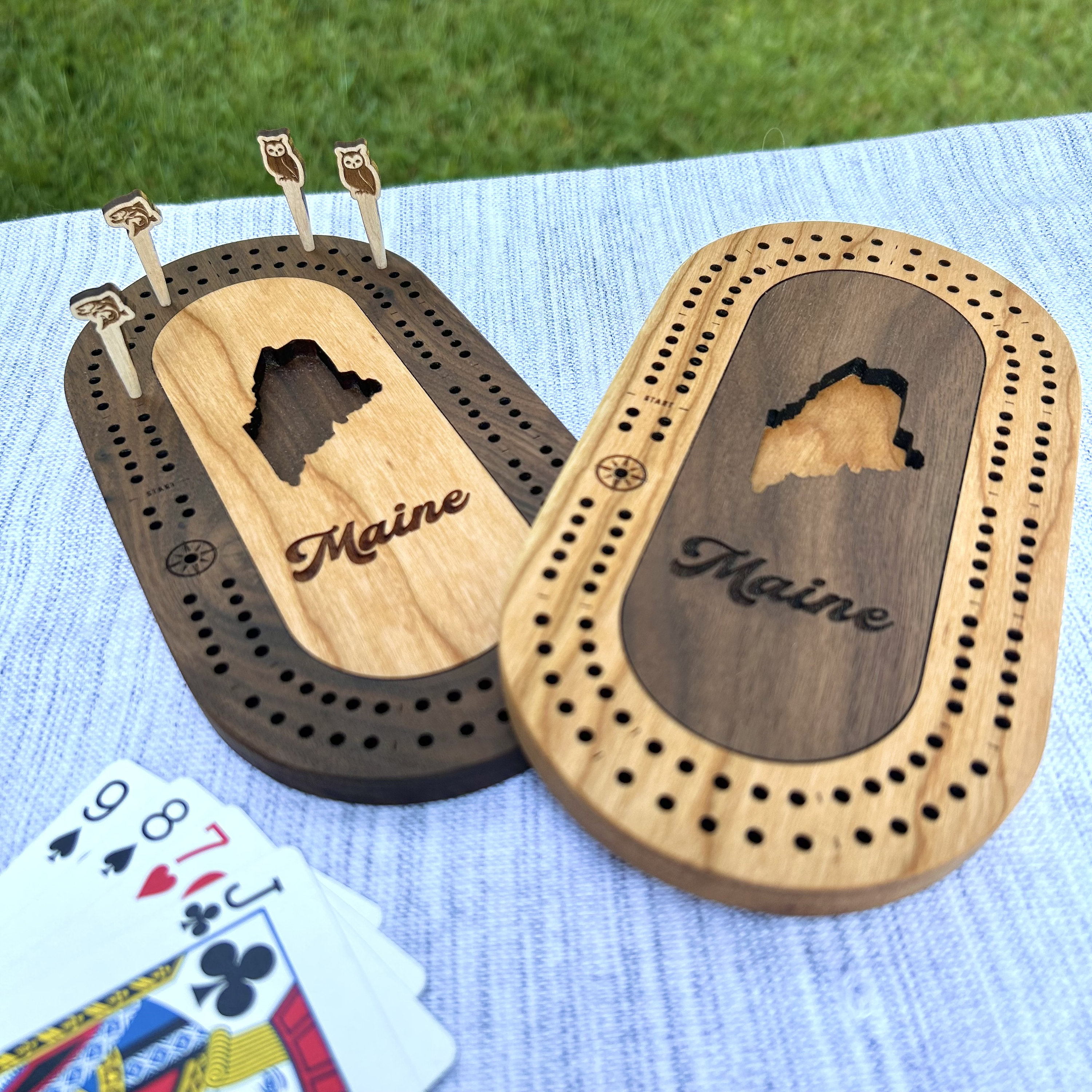 US State Mini Cribbage Board: Walnut & Maple Wood, Custom Personalized ...