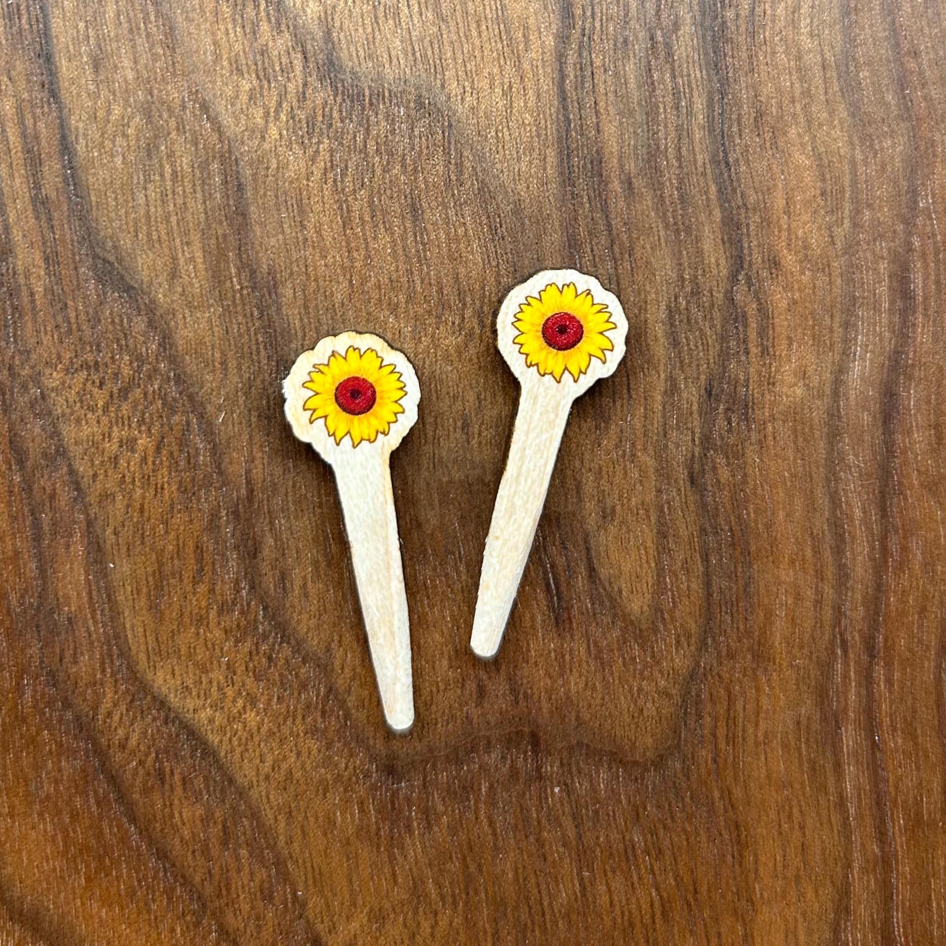 Colorful Maple Wood Cribbage Pegs: Wildlife & Animal Designs on Both ...