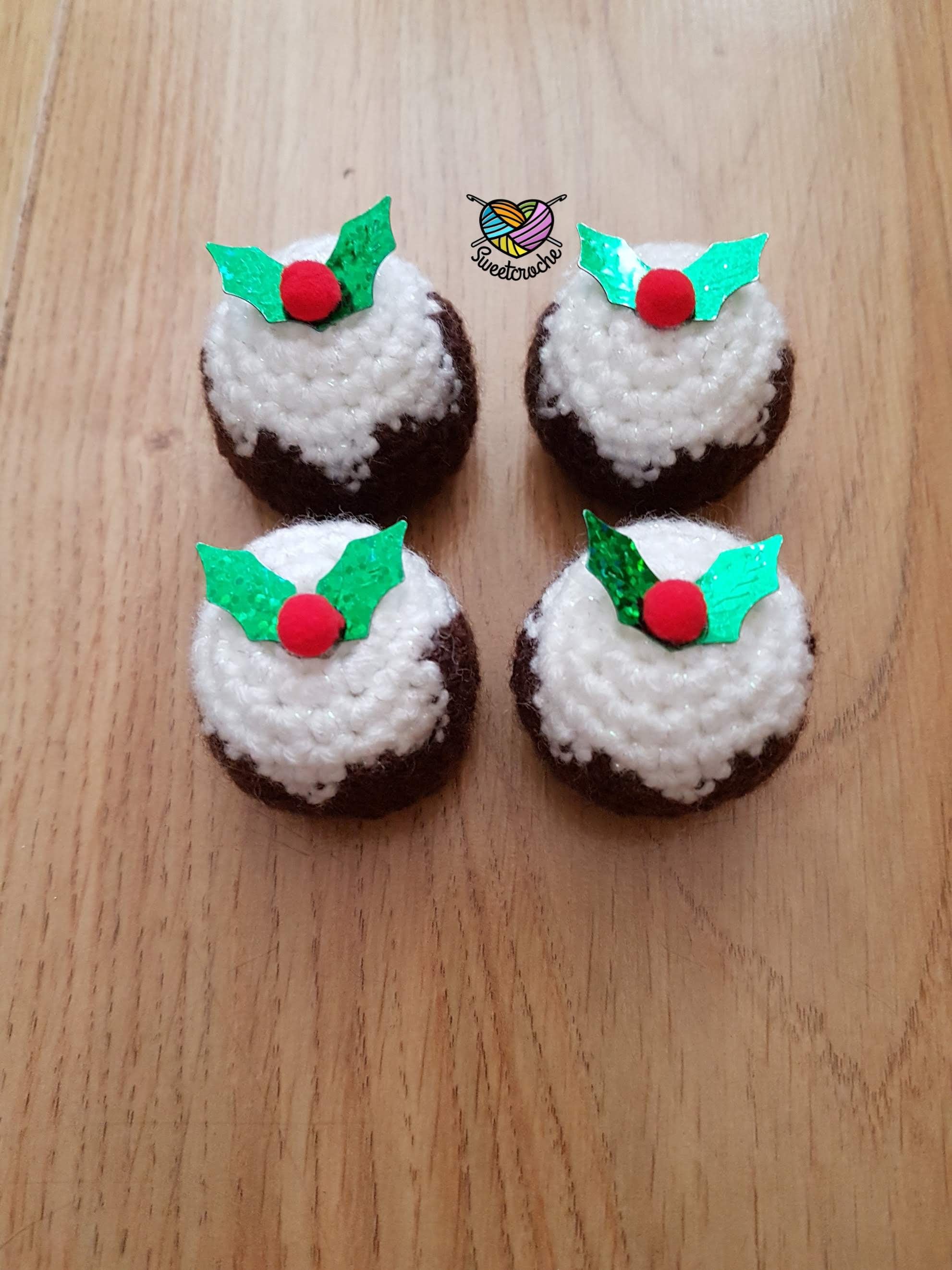 Set of 4 Crocheted Christmas Pudding Ferrero Rocher Cover / Ferrero ...