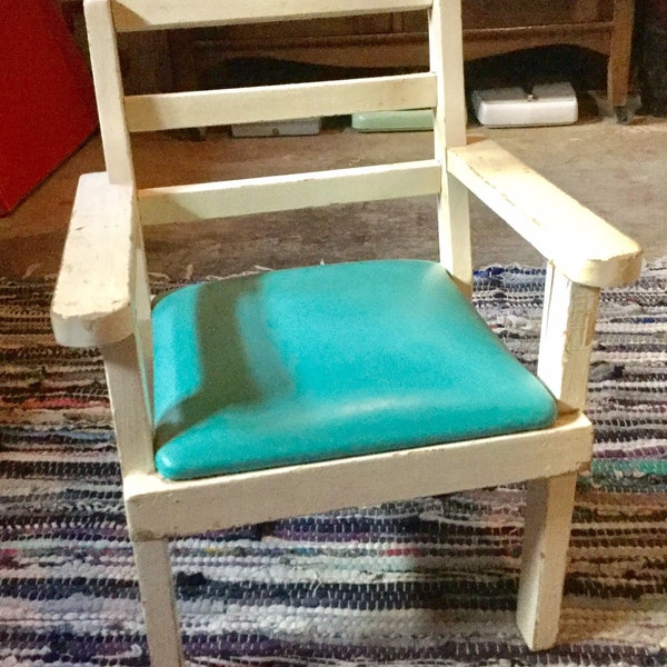 Antique Childs Chair - Etsy