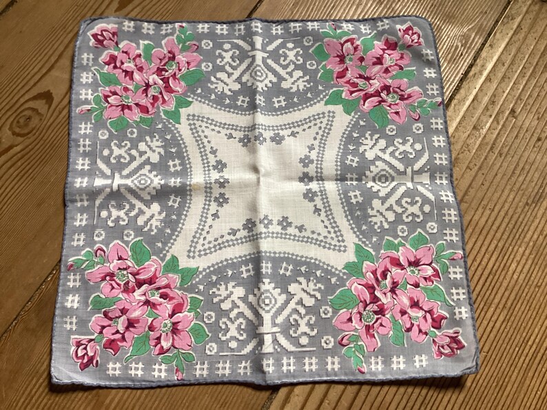 Handkerchief Pink Flower Gray Background Vintage - Etsy