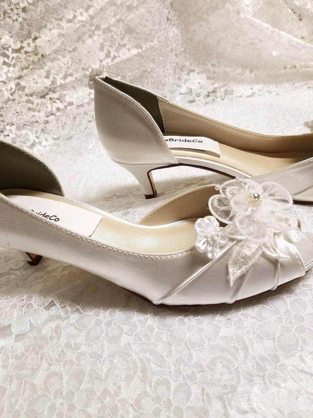 Off-white Wedding Shoes Kitten Heel Ivory or Off-white Embellished With ...