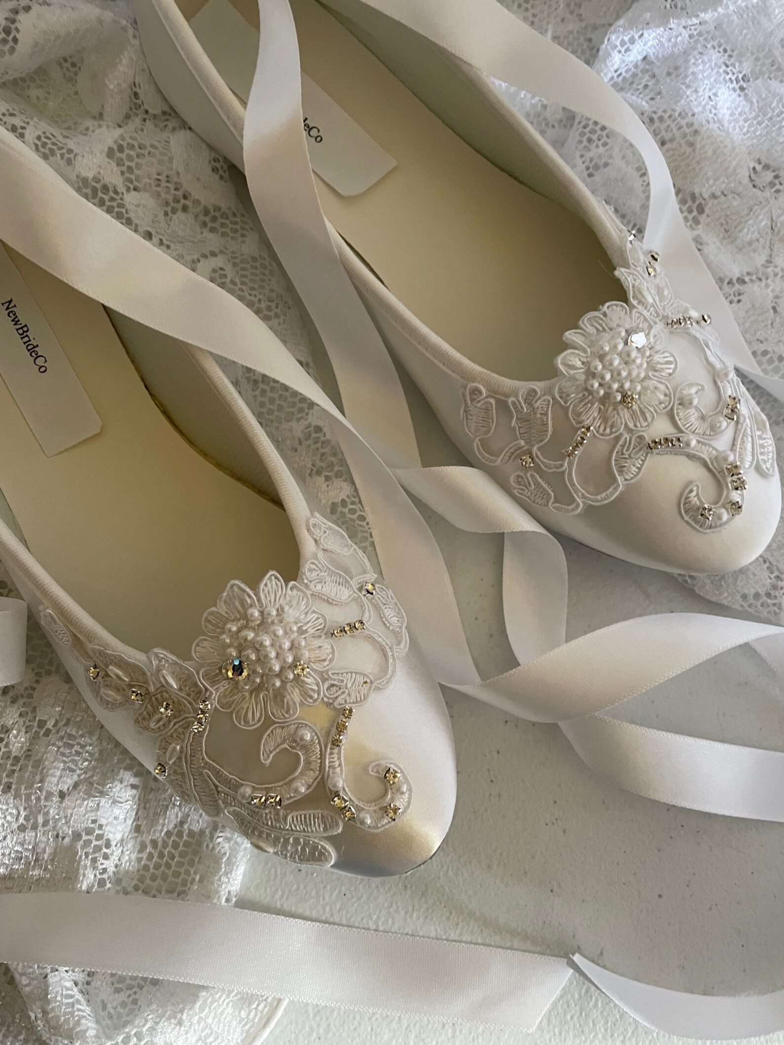 Brides White Wedding Flatssatin OFF-WHITE Shoes Lace Applique - Etsy