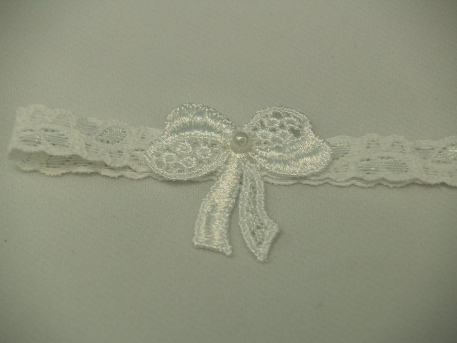 White Bow Garter - Simple Garter White Bow - Ivory Bow Garter - Wedding ...