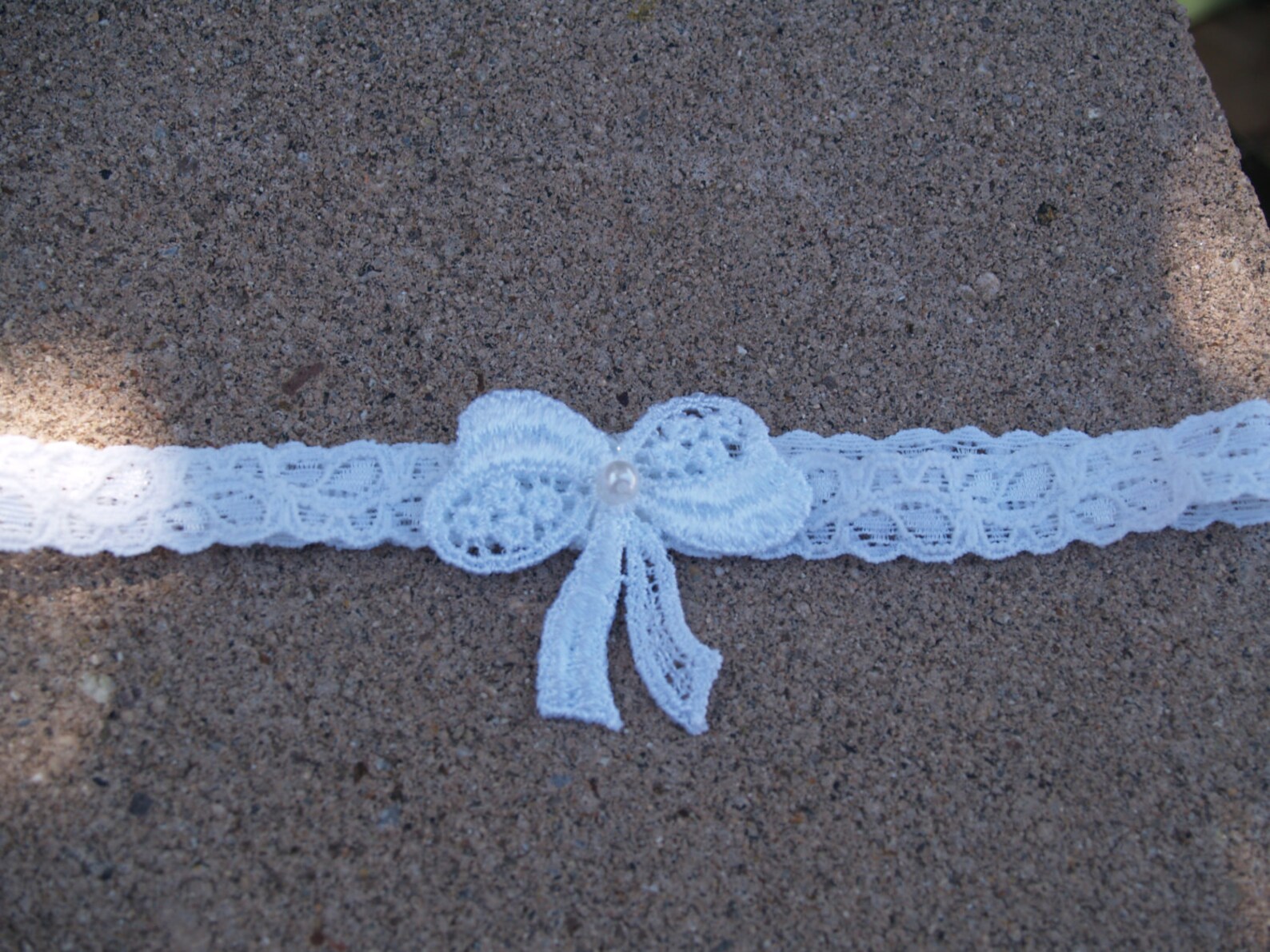 White Bow Garter - Simple Garter White Bow - Ivory Bow Garter - Wedding ...