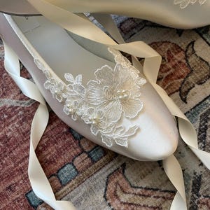 Off White Wedding Flats, IVORY Satin Flat Shoes With Lace and Pearls ...