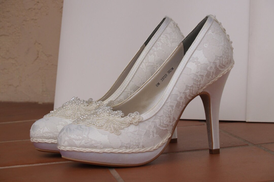 Closed Toes Ivory High Heels With Platform 3 3/4" Heel,ivory Lace ...