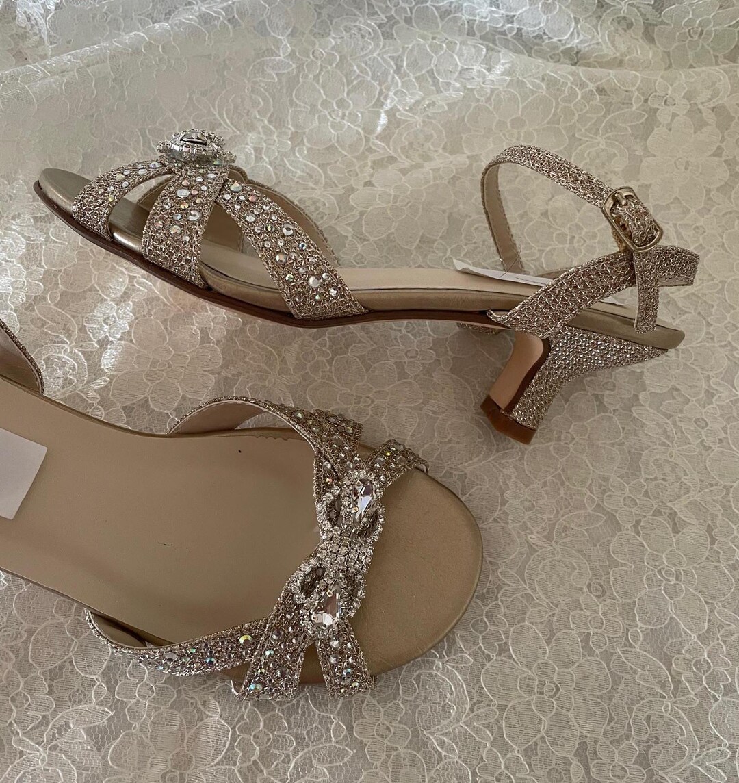 Girls Champagne Shimmer Shoes Crystals Bow Brooch Flower Girls Shoes ...