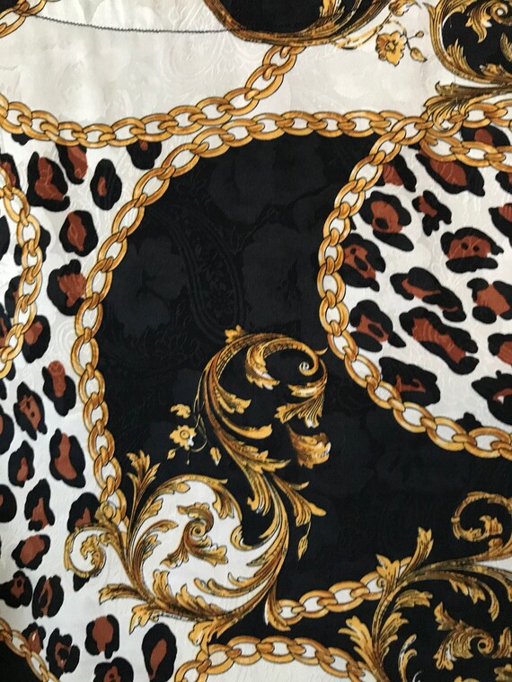Vintage Baroque Black & White Leopard and Chains Silk… - Gem