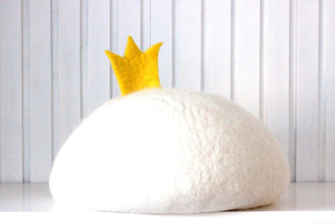 White Cat Bed With Princess Crown Wool Cat Cave Cat House - Etsy