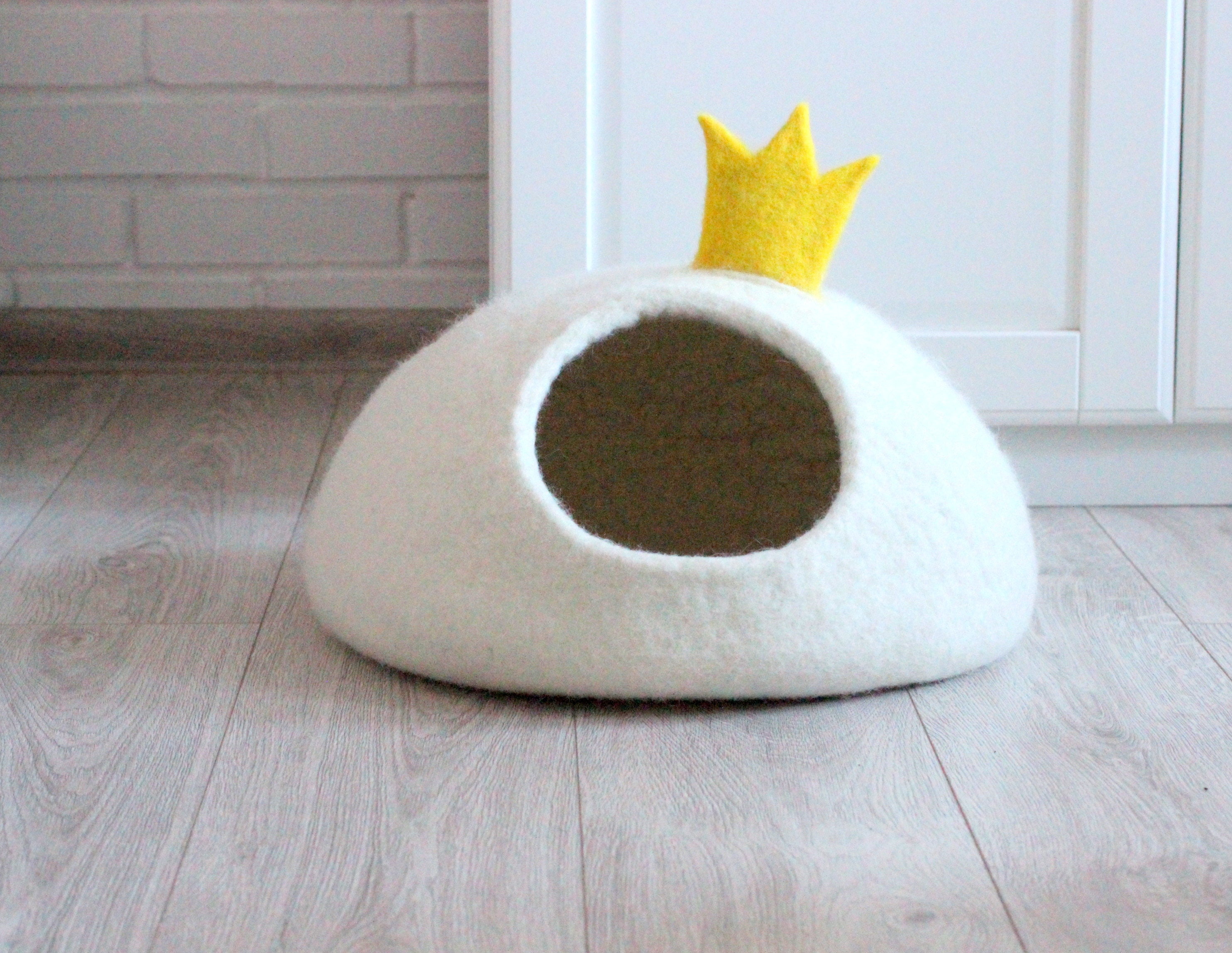 White Cat Bed With Princess Crown Wool Cat Cave Cat House - Etsy