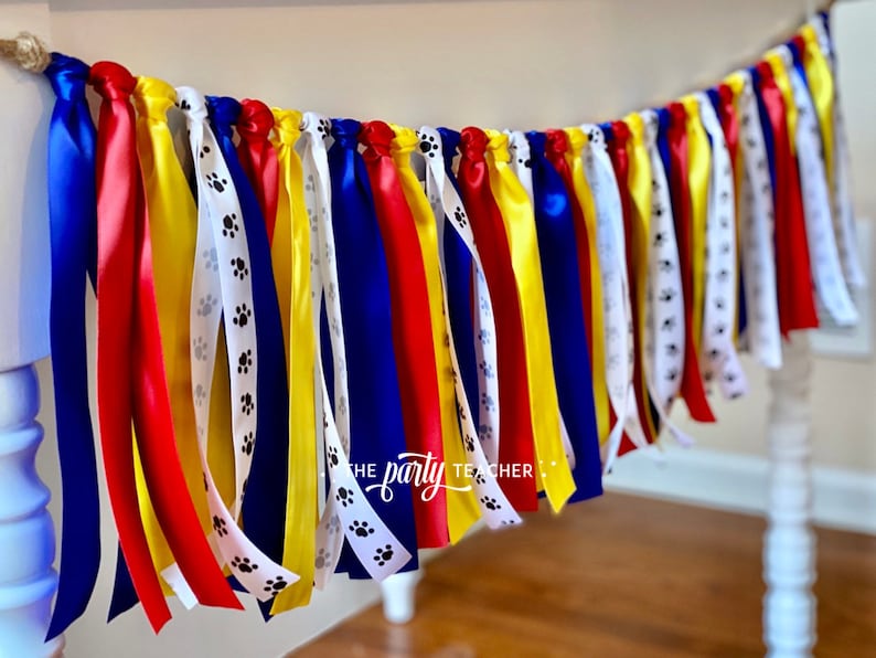 Paw Print Ribbon Bunting: Dog Puppy Party Garland, Birthday Decor ...