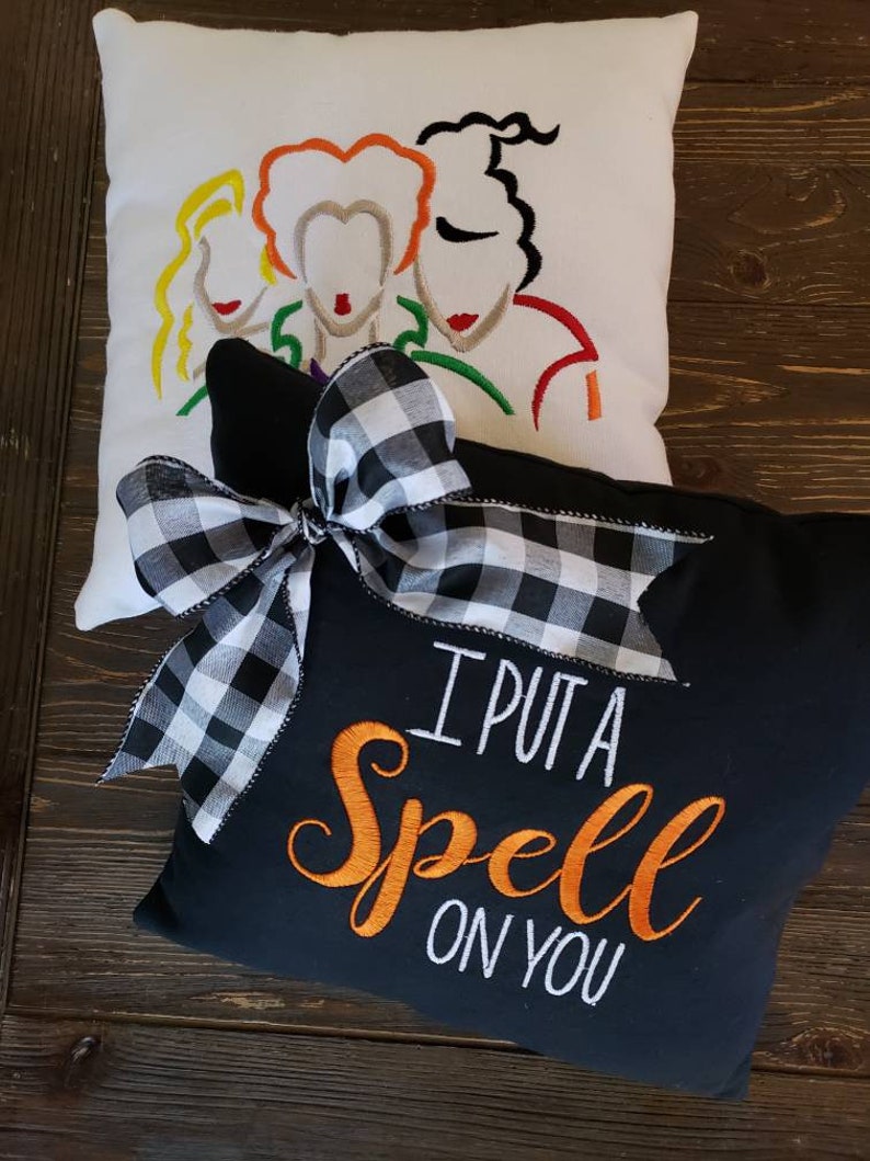 Hocus Pocus Embroidered Pillow Set of 2 I Put a Spell on You | Etsy