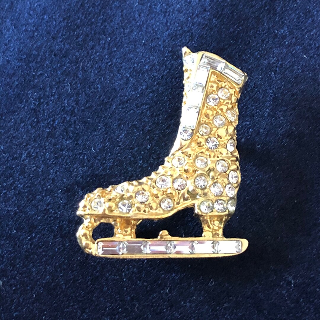 Vintage Skate Pin, 1-1/2” X 1-1/4” - Etsy