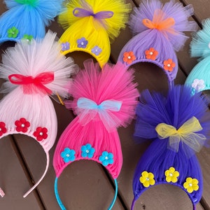 Troll Wigs bundle of 18 Trolls Party Favors Troll Wig Headbands Troll ...