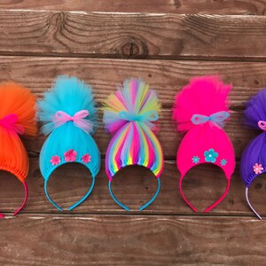 Troll Wigs bundle of 10 Trolls Party Favors Troll Wig | Etsy