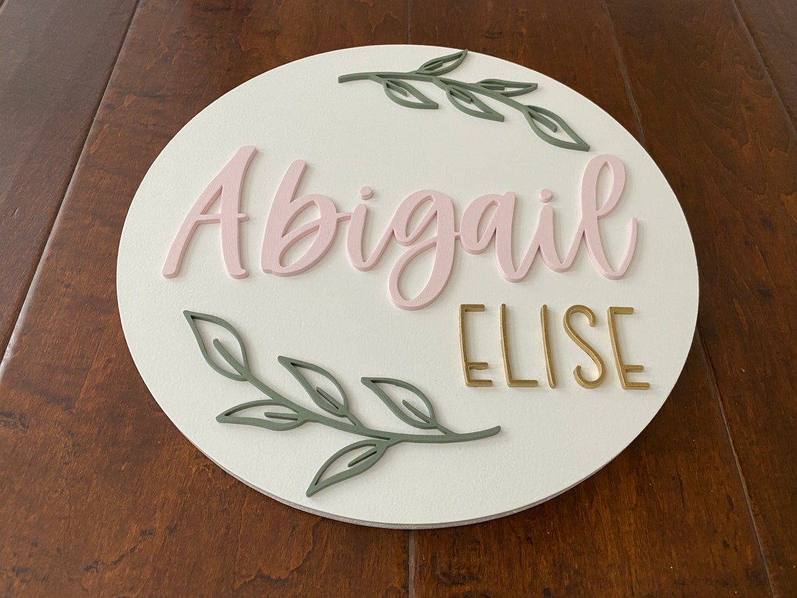 Name Sign for Nursery Round Wood Sign With Flowers for Baby - Etsy