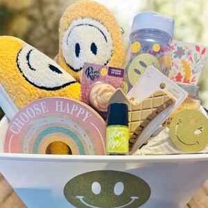 Smiley Face Gift Set Smiley Face Slippers Slippers Gift Basket Smiley ...