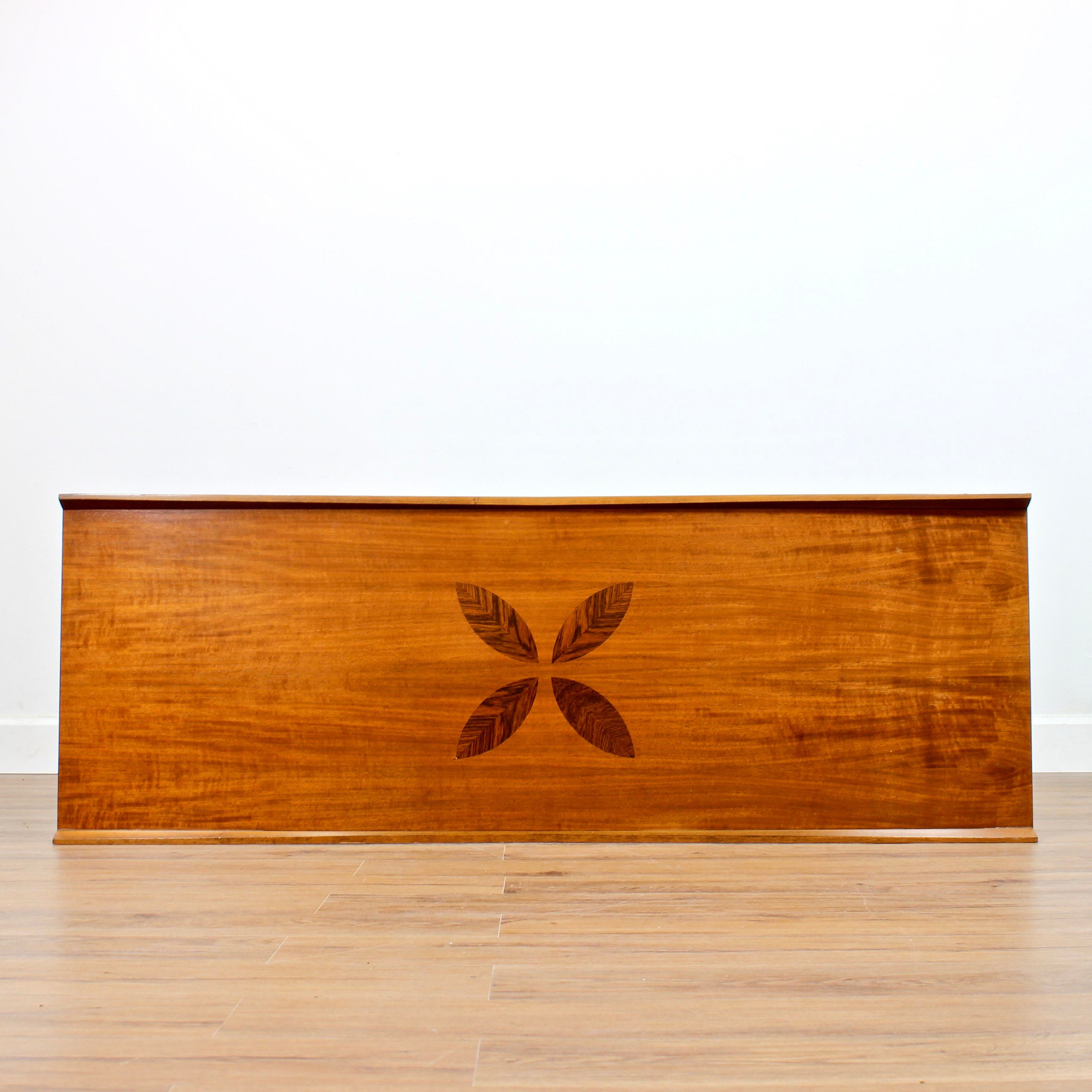 Lane Walnut Coffee Table With Rosewood Leaf Pattern on Top Description ...