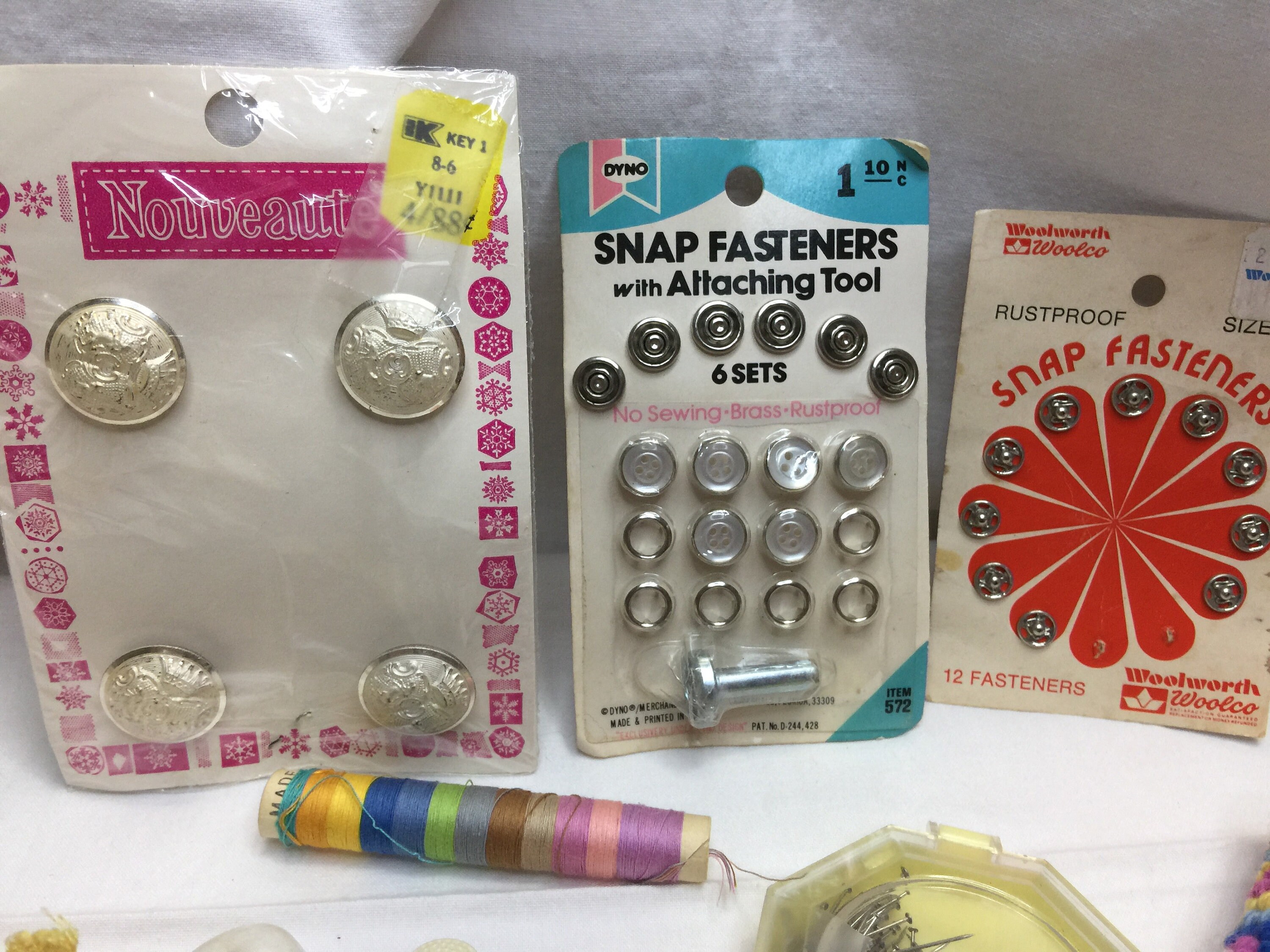 Assorted Vintage Sewing Notions Craft Supplies & Tools Sewing & Fiber Sewing etna.com.pe