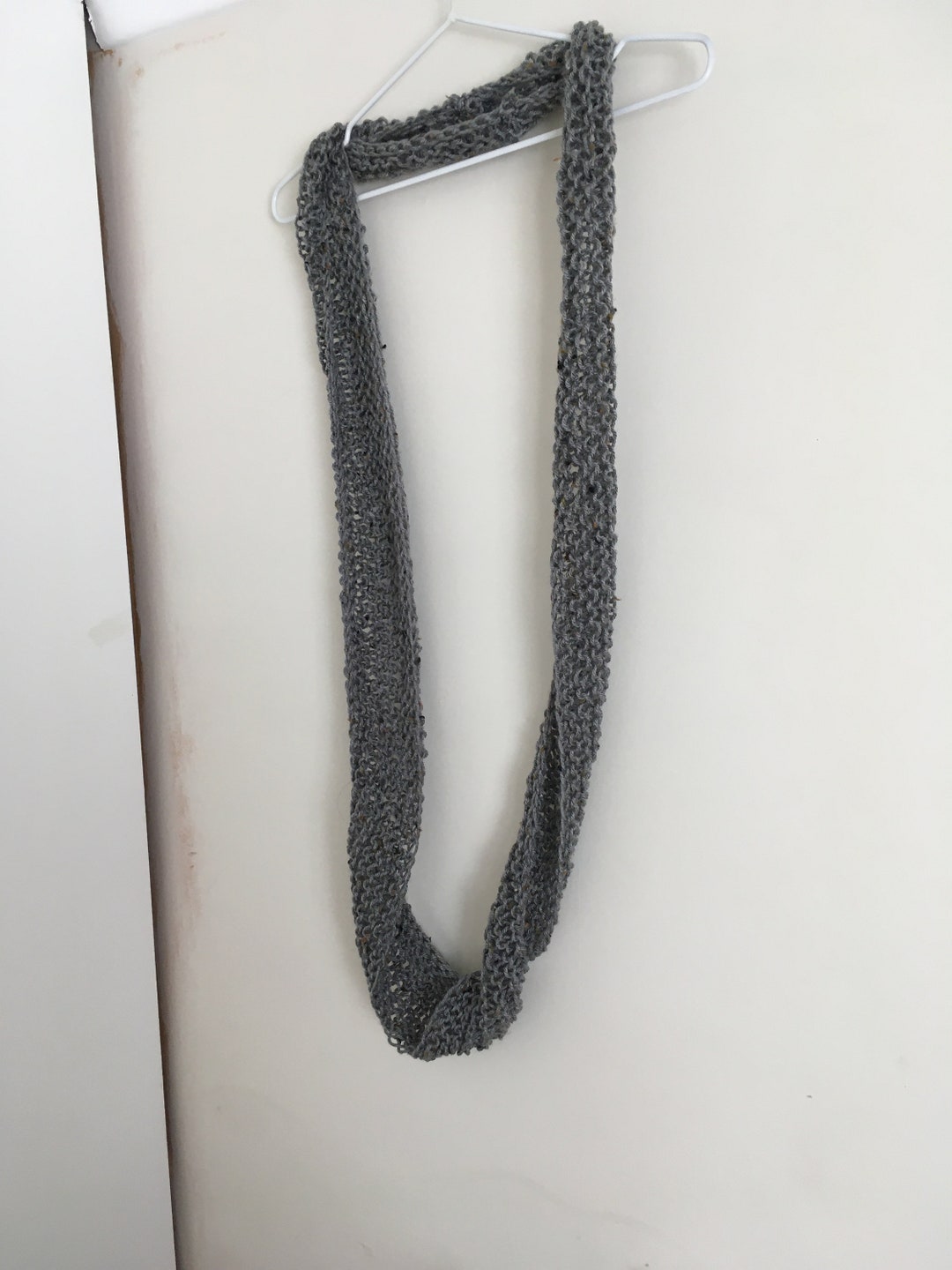 INFINITY SCARF: Speckled Grey Infinity Scarf 90 Cm by 10 Cm 2nd Hand ...