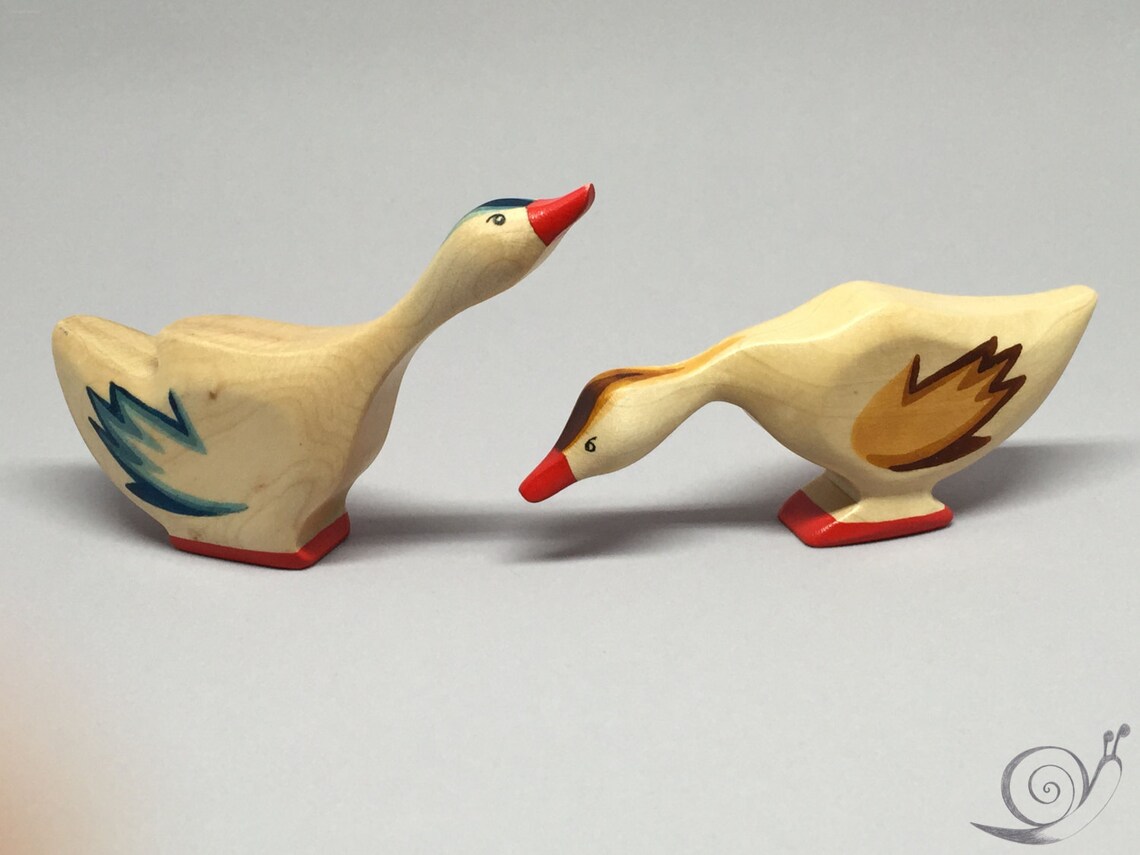 Toy Goose Wooden - With the Head up and Blue Wings Size: 11,0 X 3,5 X 2 ...