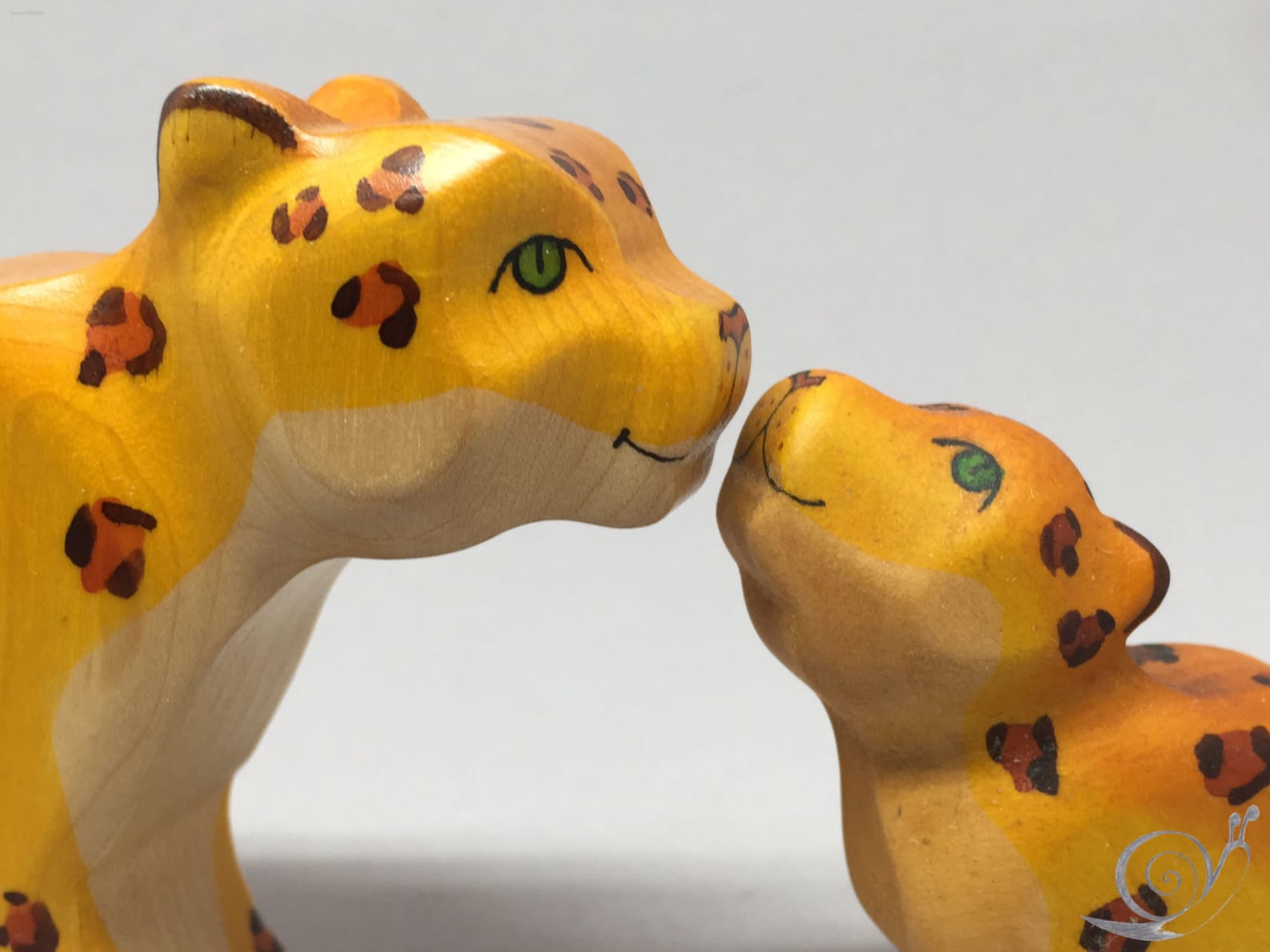 Toy Jaguar Wood Colourful Orange Yellow With Dots Standing Size 13,0x 7 ...