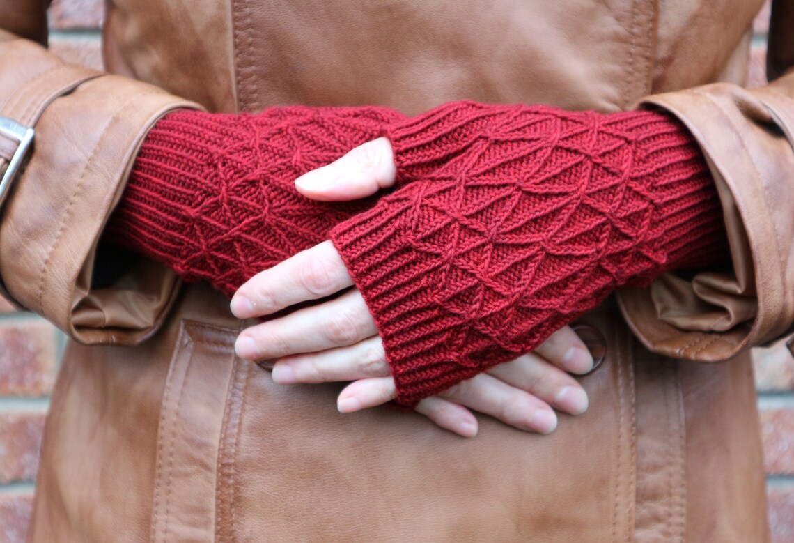 Unconscious (PDF Knitting Pattern) - Etsy