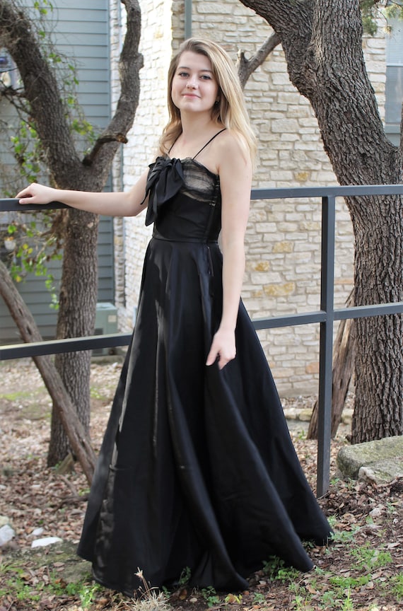 1950s Black Taffeta Prom Dress: Vintage Spaghetti Str… - Gem