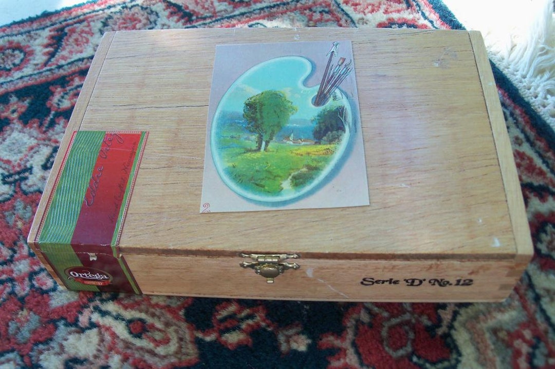 Wooden Game Chest Vintage Art Cards Yahtzee Dice Pad Power Outage ...