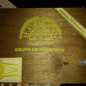 Cigar Box Uppman Grupos De Maestros New Arrival Top Shelf Chest Two in ...