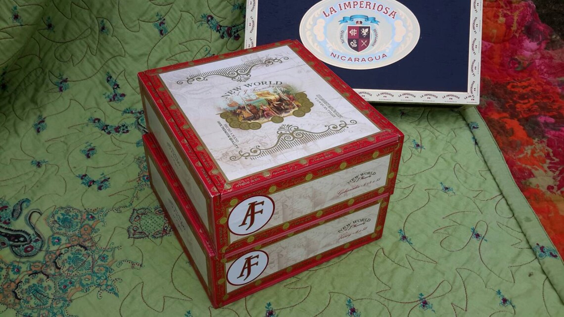 Cigar Box New World Top Shelf New Arrival Old Style Logo Dozen | Etsy