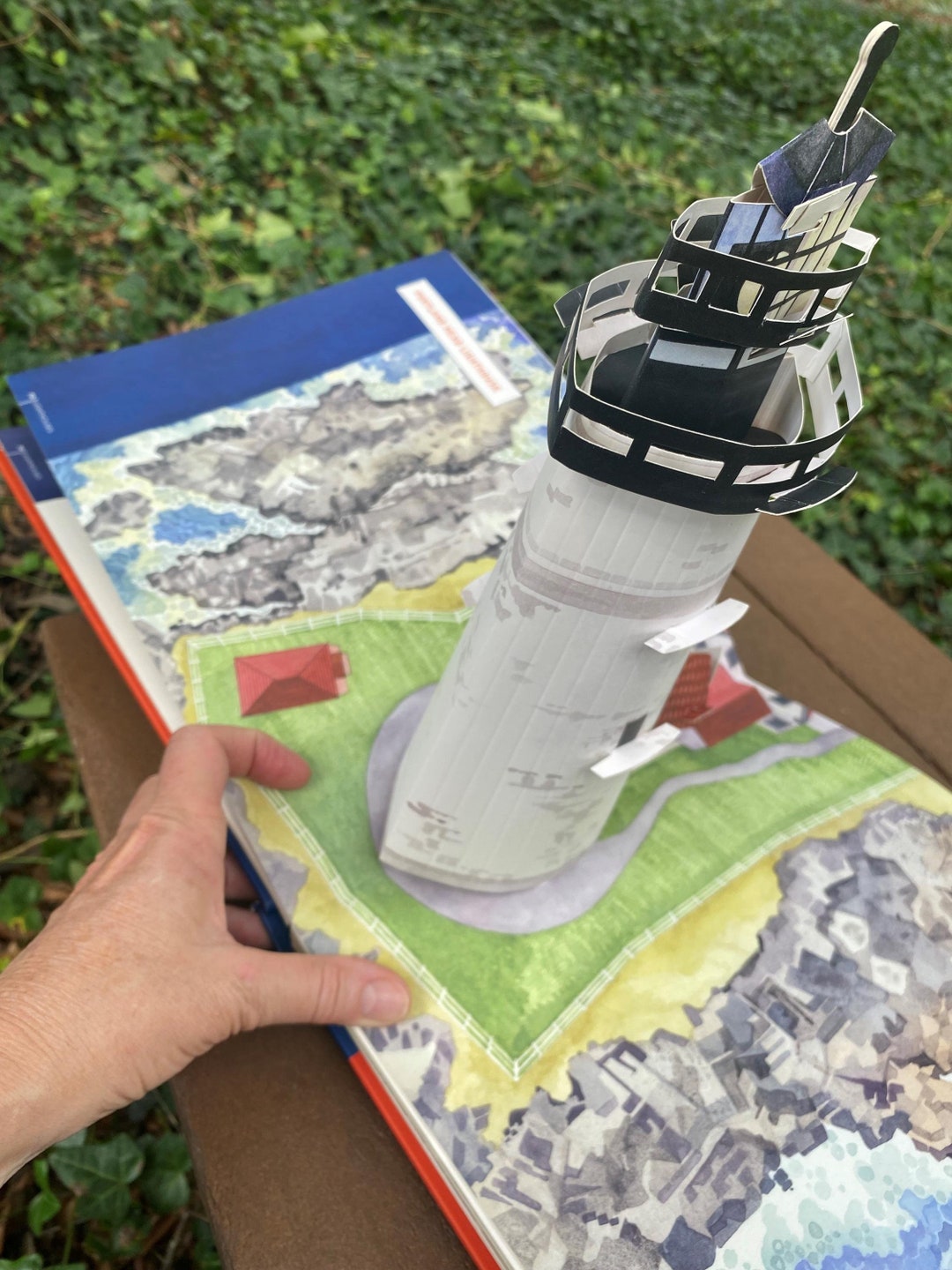 Lighthouses A Pop-up Gallery of America's Most Beloved Beacons by Linda ...