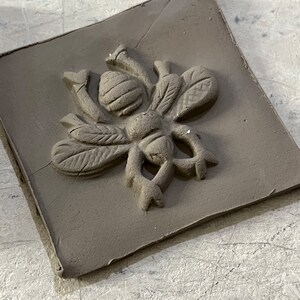 BM Medium Bee Press Mold Relief Mold or Sprig Mold Bisque Clay for ...