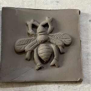 BM Medium Bee Press Mold Relief Mold or Sprig Mold Bisque Clay for ...