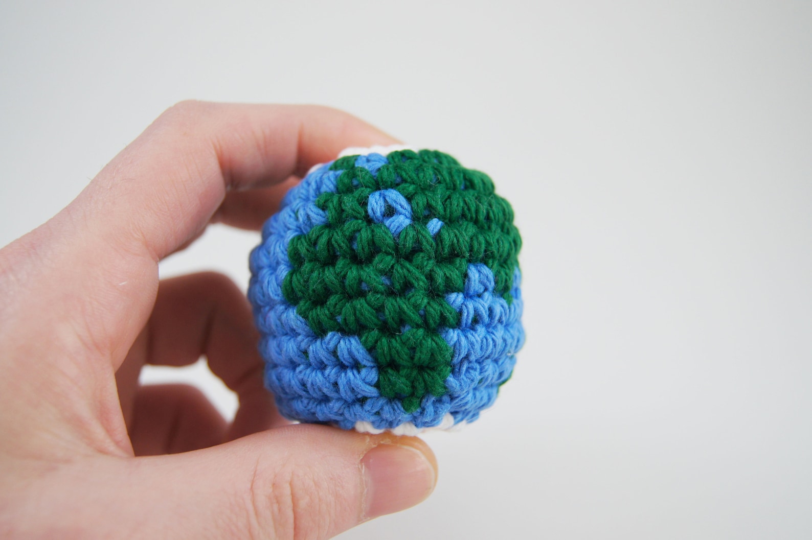 Planet Earth Crocheted Amigurumi PDF Pattern - Etsy