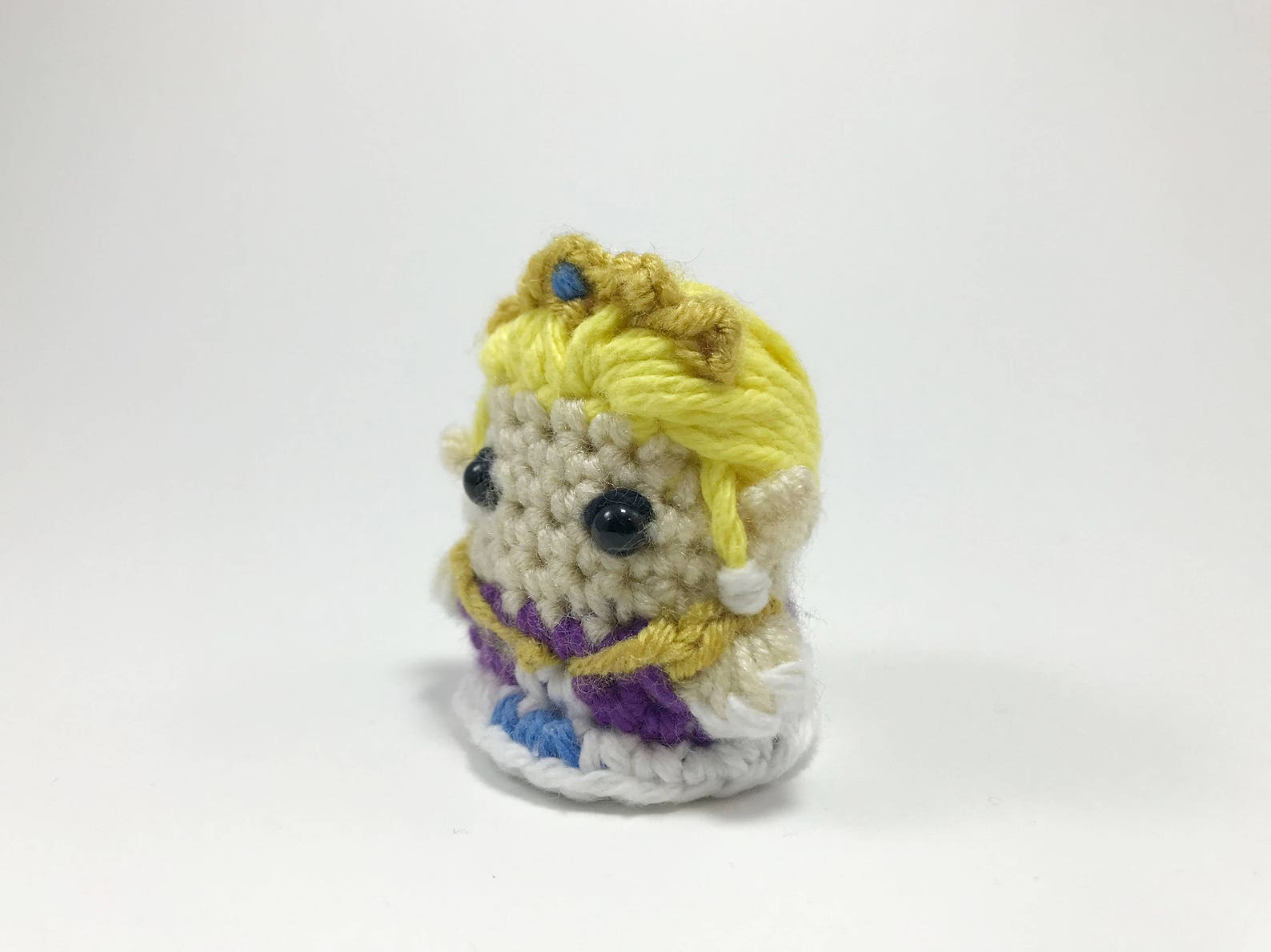 Zelda From Legend of Zelda Crocheted Amigurumi Finger Puppet - Etsy