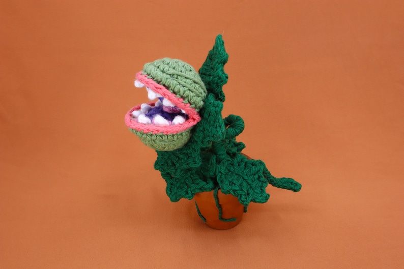 Crocheted Carnivorous Alien Plant (aka Audrey 2) Amigurumi PDF Pattern ...