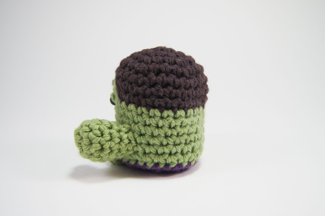 The Hulk Amigurumi Finger Puppet PDF Pattern | Etsy