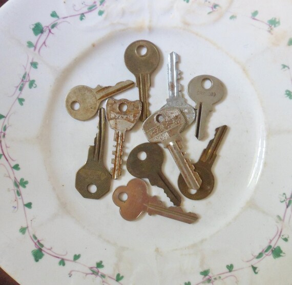 Ten Padlock and Mailbox Keys Vintage Lock Keys Jeco Corbin - Etsy