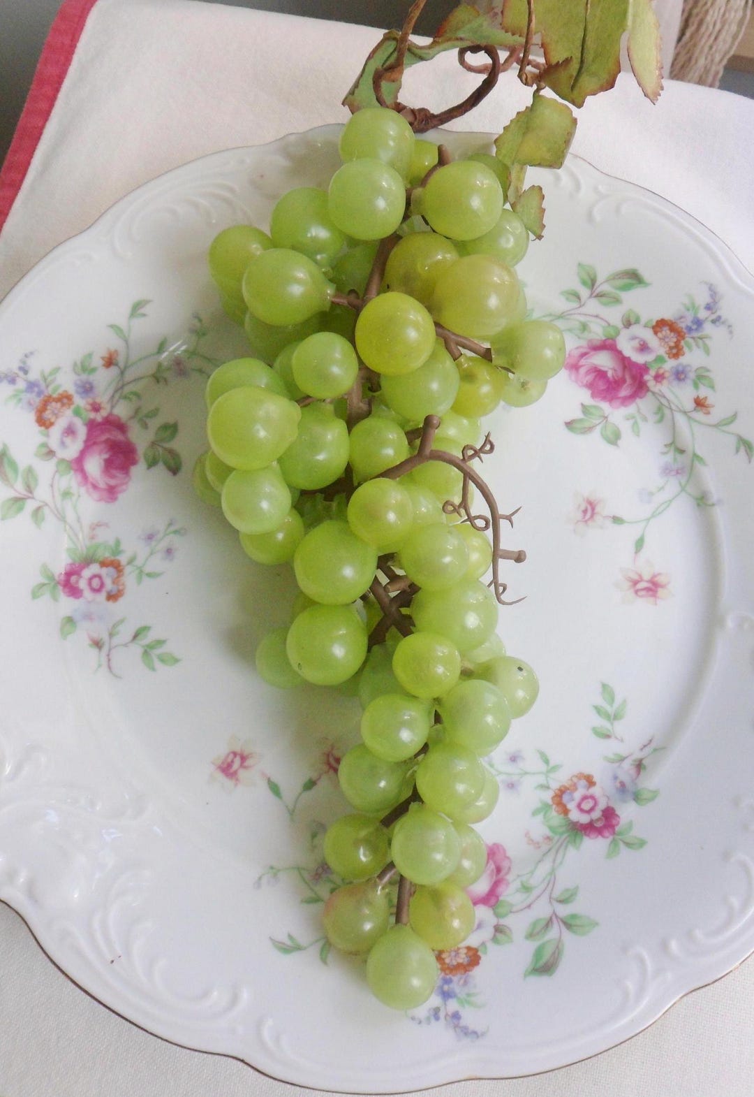 Light Green Rubber Grapes, One Cluster of Vintage Faux Grapes - Etsy